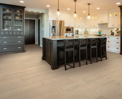 RevWood Durable Laminated Wood Flooring | Mohawk Builder + Multifamily